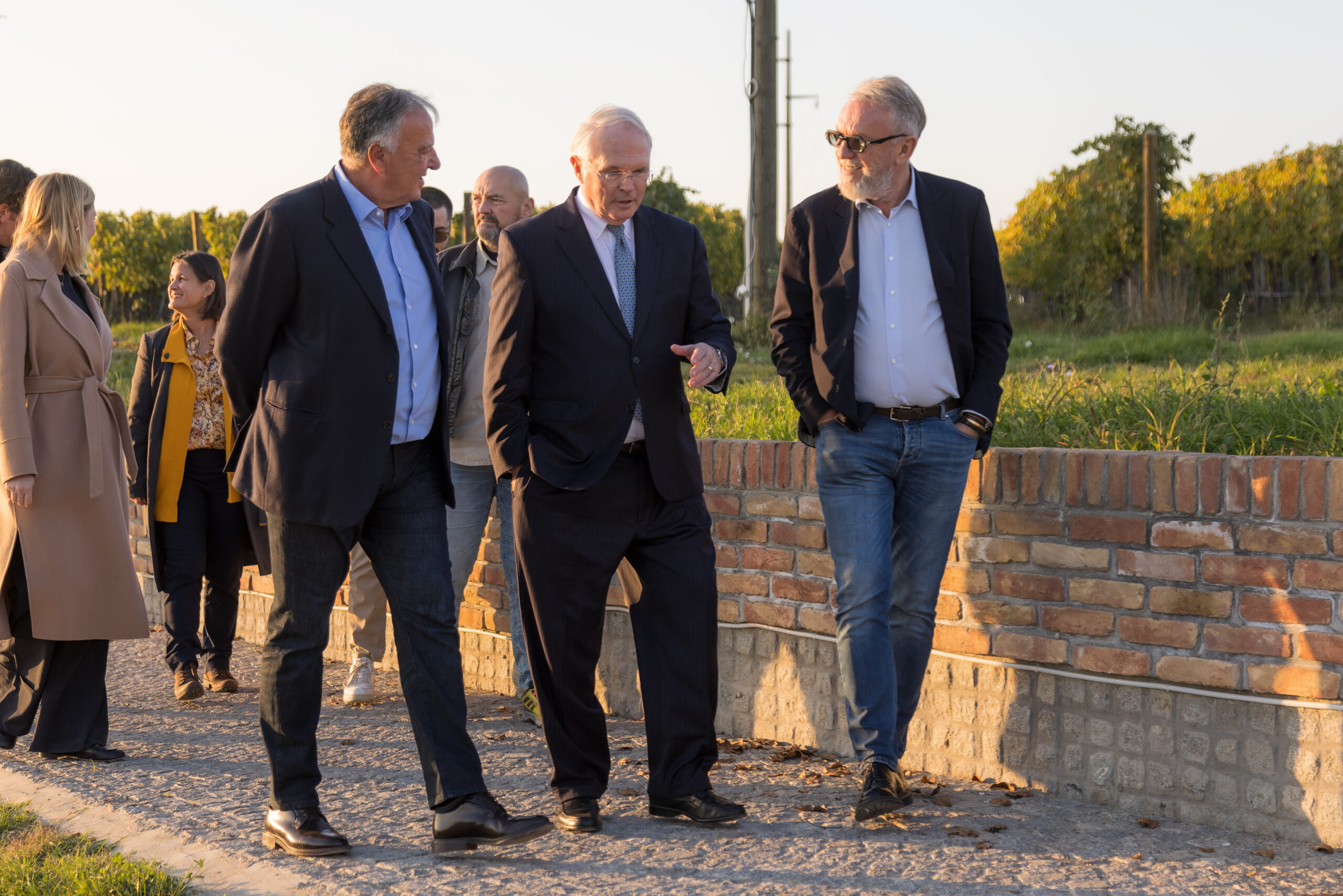 U.S. Ambassador to Serbia Visits Nelt | NELT