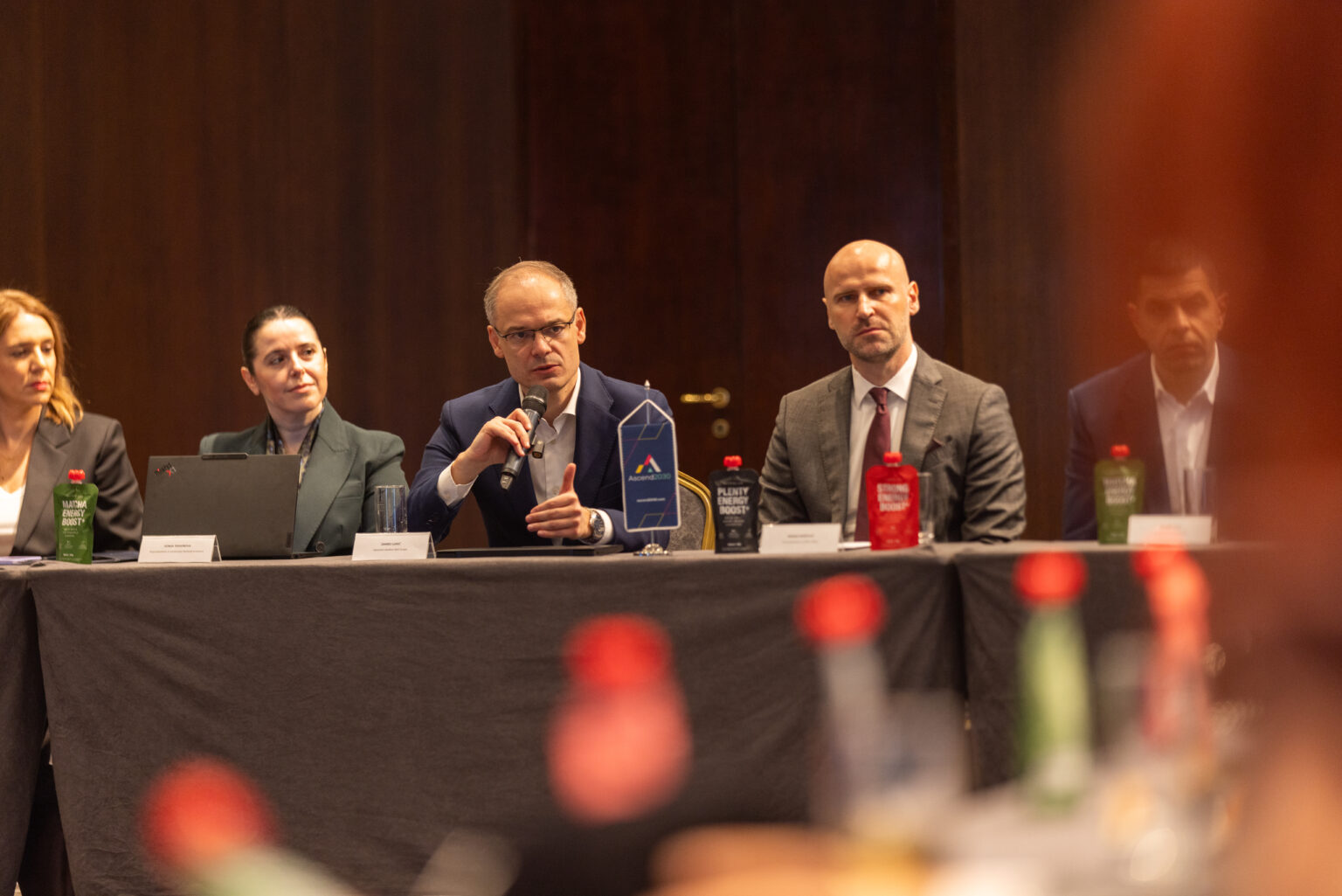 Nelt Group holds its annual press conference | NELT